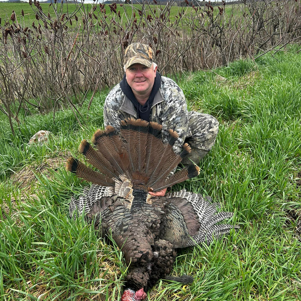 Win a Free Guided Turkey Hunt for You and a Friend! - Nature Tracks